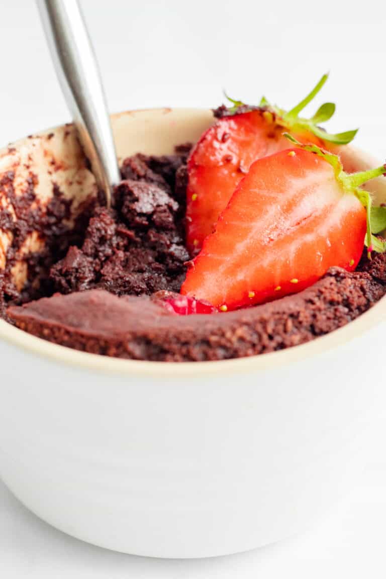 Single-Serve Molten Chocolate Pudding Cake I Georgie Eats